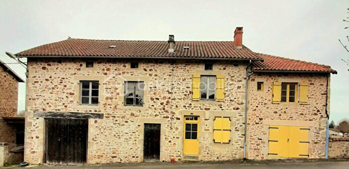 Maison à vendre - Saint-Christophe - 6 pièces - 4 chambres