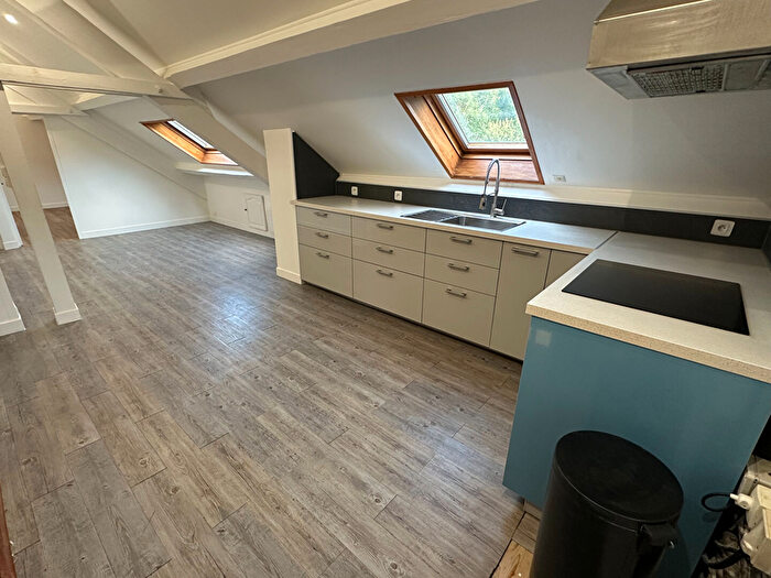 Appartement à vendre - Saint-Cyr-la-Rivière - 3 pièces - 2 chambres