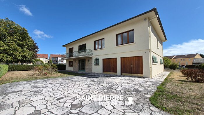 Maison 8 pièces à Moulins-lès-Metz, à vendre