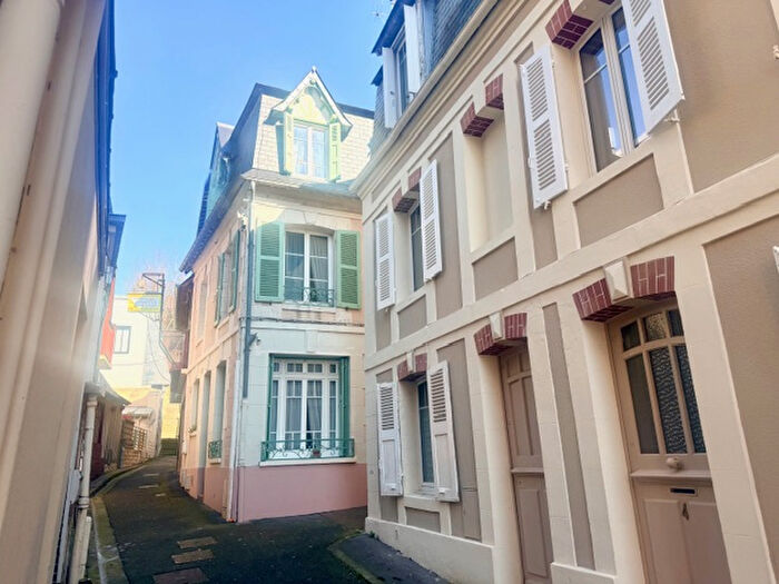 Maison 3 pièces à Trouville-sur-Mer, René Coty, à vendre