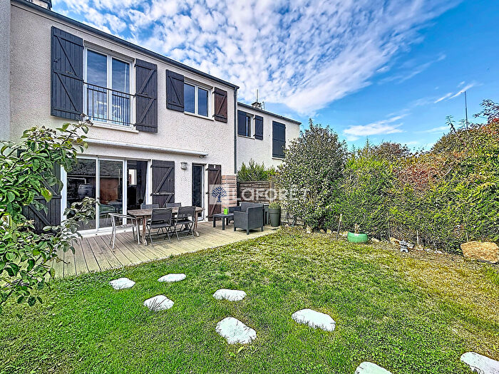 Maison 5 pièces à Saint-Cyr-l'École, Langevin, à vendre