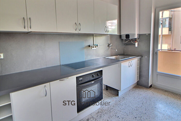 Ajaccio, Loretto : Appartement 3 pièces à louer
