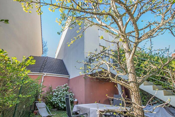 Maison 5 pièces à Choisy-le-Roi, Gondoles, à vendre