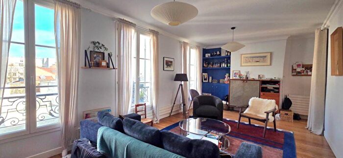 Appartement à louer - Wilson-Rivay, Levallois-Perret - 3 pièces - 2 chambres