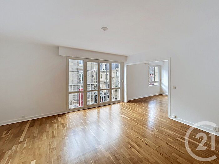 Reims, Centre-ville : Appartement 5 pièces à louer