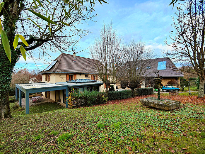 Maison à vendre - Corbelin - 5 pièces - 5 chambres