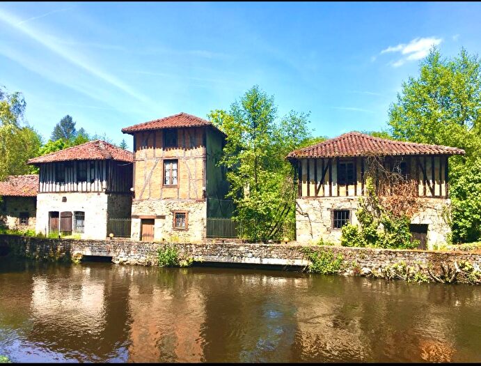 Maison à vendre - Saint-Léonard-de-Noblat