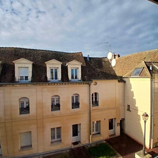 Appartement à louer - Magny-en-Vexin - 1 pièce