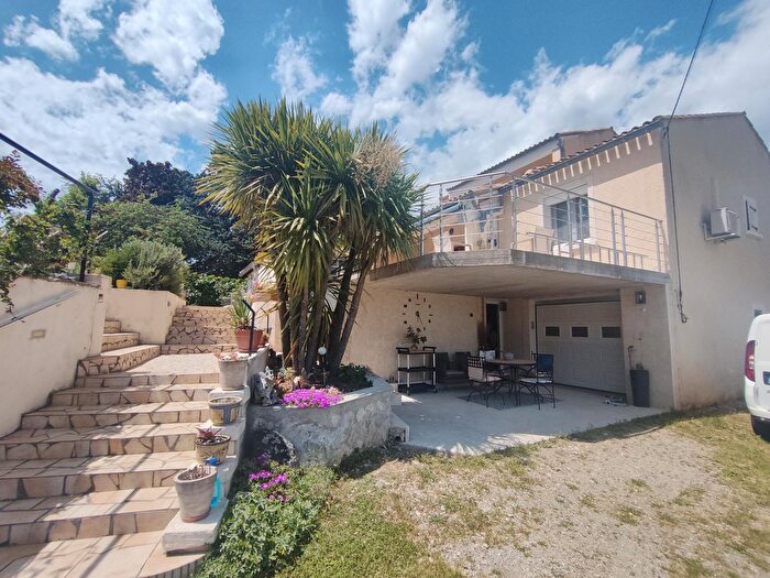 Maison à vendre - Lavilledieu - 5 pièces - 4 chambres