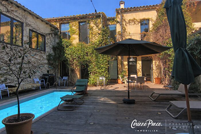 Maison à vendre - Nîmes - 7 pièces - 6 chambres