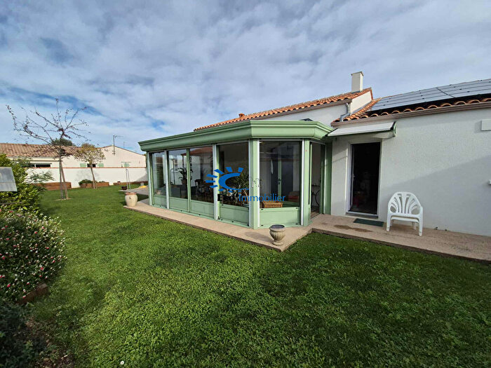 Maison à vendre - Périgny - 5 pièces - 3 chambres