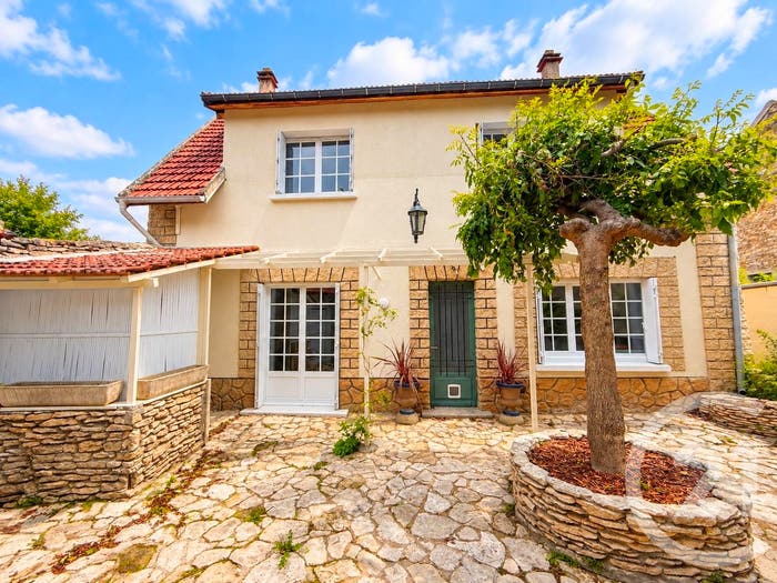 Maison 4 pièces à vendre à Foulangues