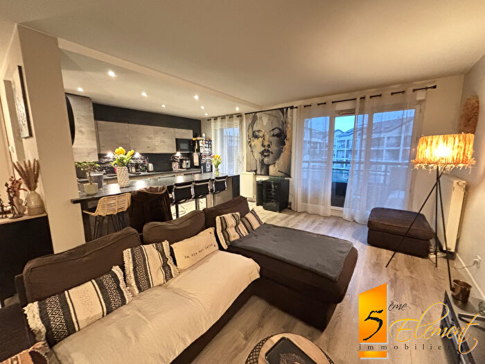 Appartement à vendre - Tassin-la-Demi-Lune, Alaï - 3 pièces - 2 chambres