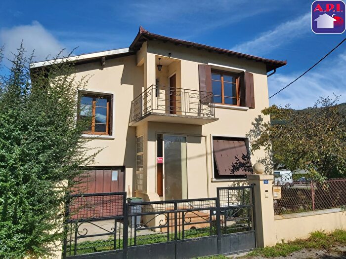 Maison 4 pièces à louer à Tarascon-sur-Ariège