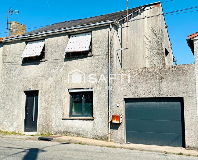 Maison à vendre - La Chapelle-Saint-Laurent - 4 pièces - 3 chambres