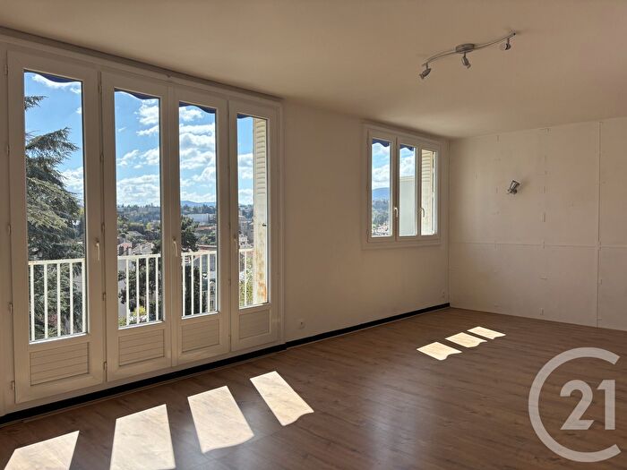 Appartement à louer - Annonay, Centre-ville - 3 pièces - 2 chambres