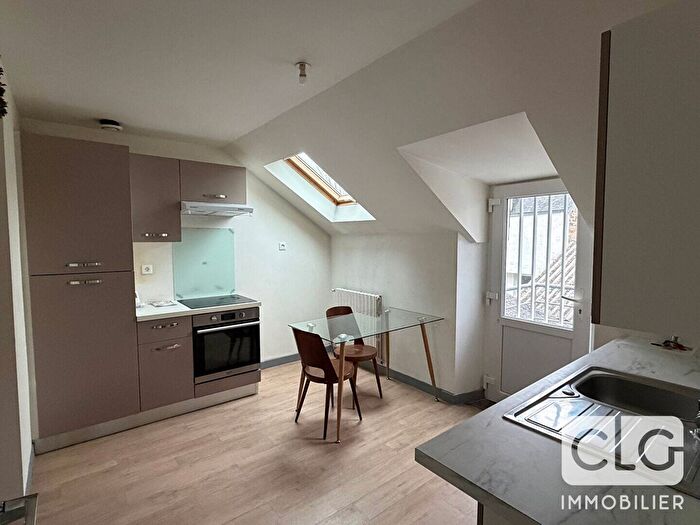 Appartement à louer - Saint-Yvi - 3 pièces - 2 chambres