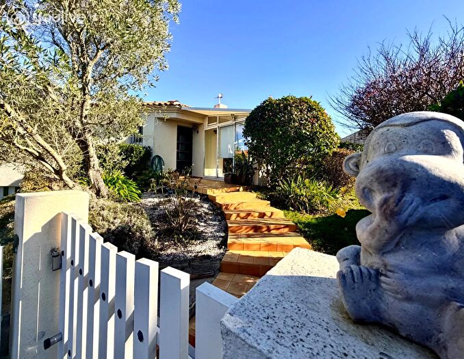 Maison à vendre - Les Sables-dOlonne - 4 pièces - 3 chambres