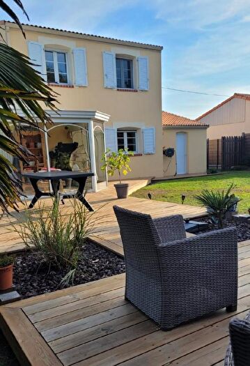 Maison à vendre - Le Pellerin - 5 pièces - 3 chambres