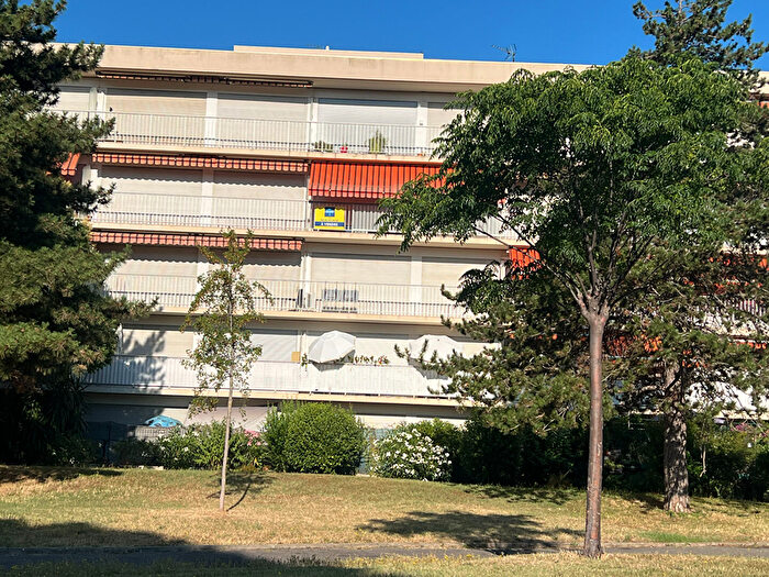 Appartement 4 pièces à vendre à Salon-de-Provence, Canourgues