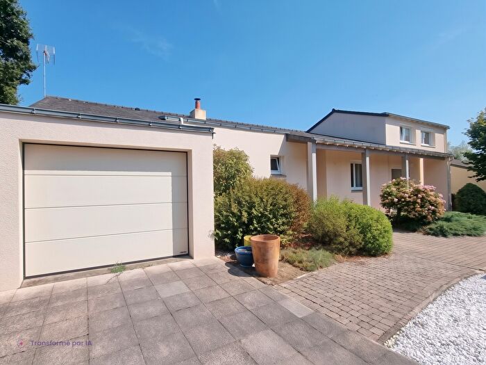 Maison 8 pièces à vendre à Sautron
