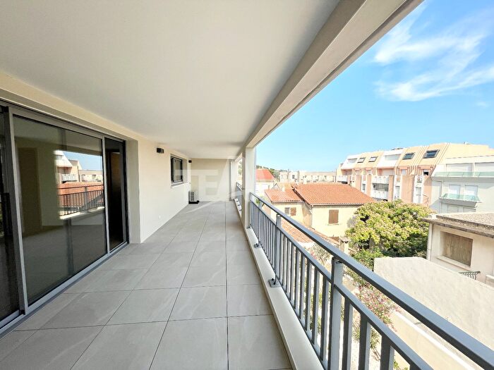 Appartement à vendre - Sète, La Corniche - 4 pièces - 3 chambres