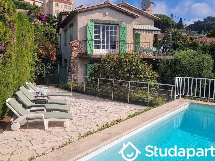 Gabelle-Courcettes-Les Clos, Vallauris - Appartement 3 pièces à louer