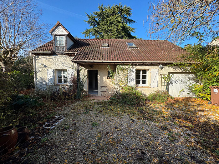 Maison 4 pièces à vendre à Bazoches-sur-Guyonne