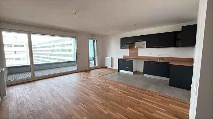Colombes, Charles de Gaulle - Appartement 4 pièces à louer