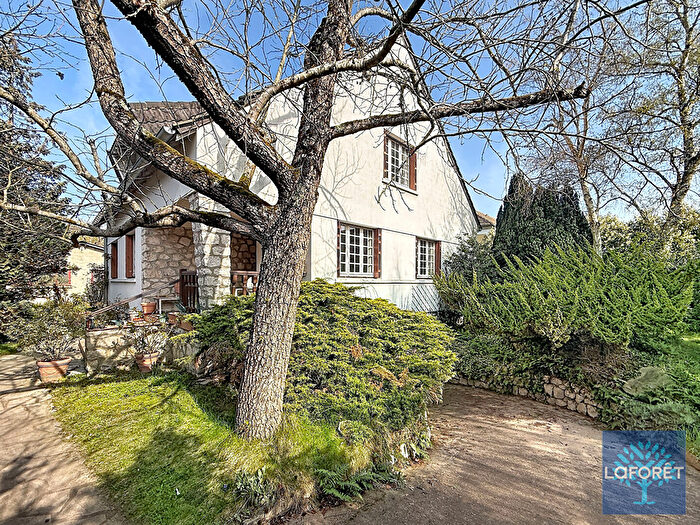 Maison à vendre - Vigneux-sur-Seine, Les Bergeries, Rouvres - 6 pièces - 5 chambres