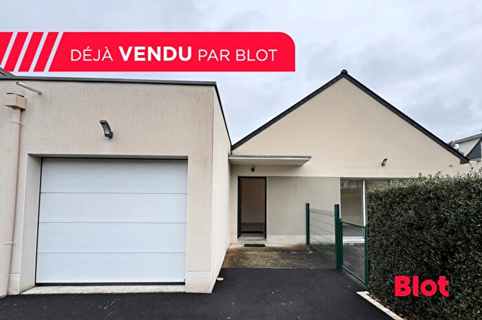 Maison à vendre - Châteaubourg - 4 pièces - 2 chambres