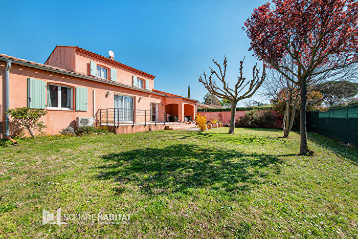 Maison à vendre - Saint-Cannat - 7 pièces - 5 chambres