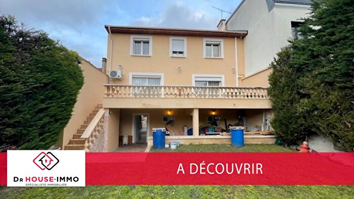 Maison 9 pièces à vendre - Gagny, Plateau, Franceville