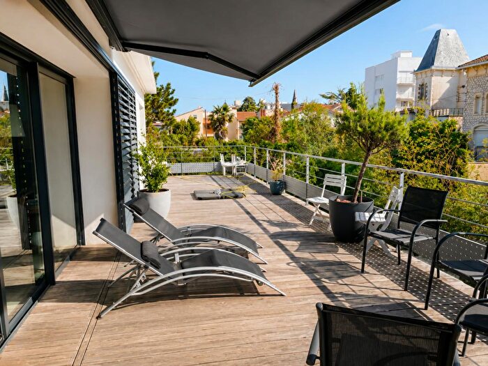 Maison 7 pièces à vendre à Royan, Le Parc, Plage de la Grande-Conche