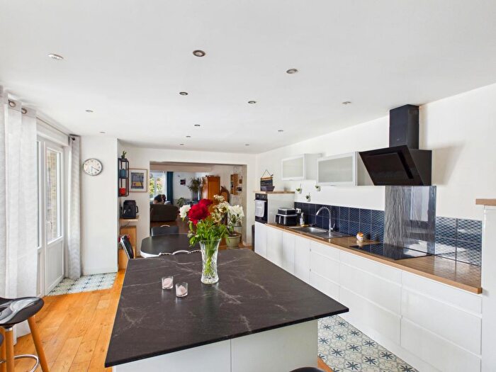 Maison 9 pièces à Scy-Chazelles, à vendre
