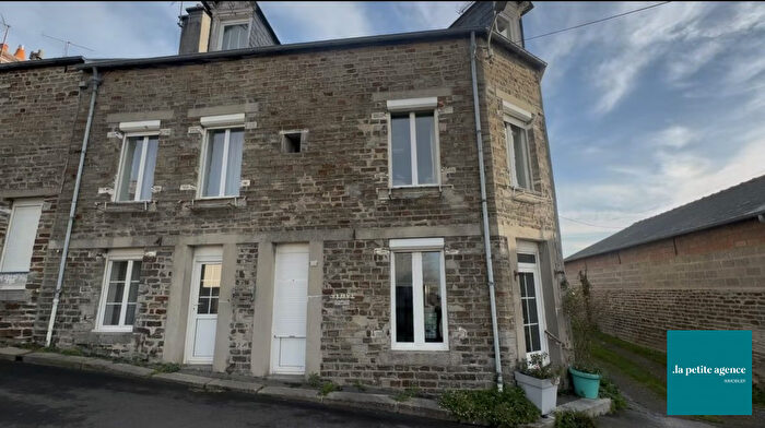 Maison à vendre - Saint-Germain-du-Crioult - 7 pièces - 6 chambres