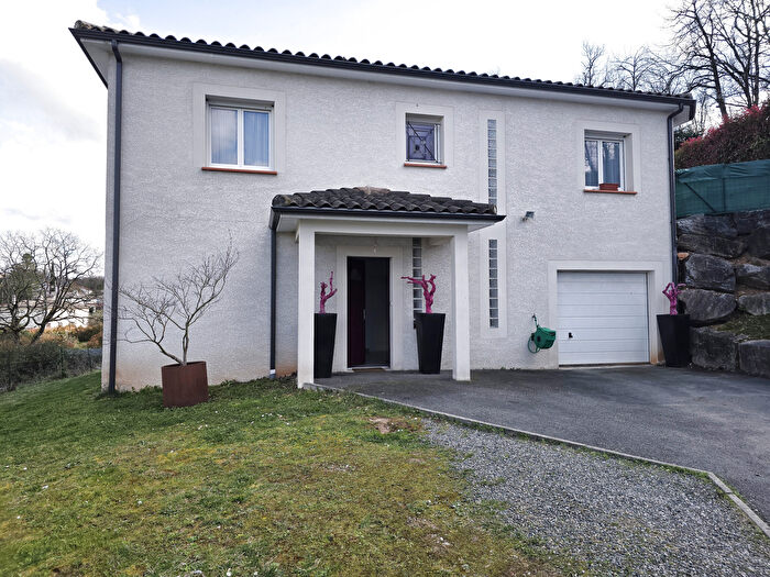 Maison à vendre - Puygouzon - 5 pièces - 4 chambres