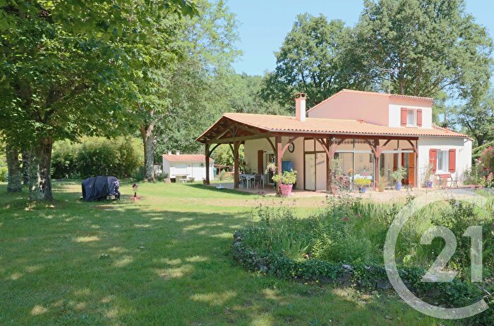 Montpon-Ménestérol - Maison 6 pièces à vendre