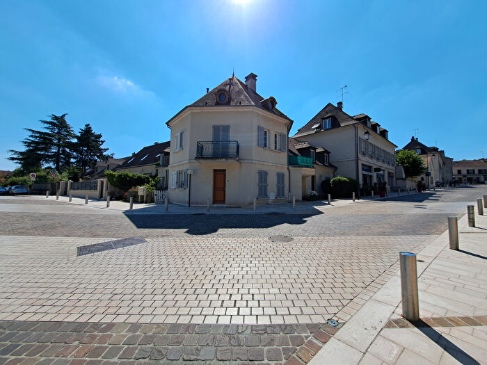 Appartement à vendre - Fourqueux - 4 pièces - 3 chambres