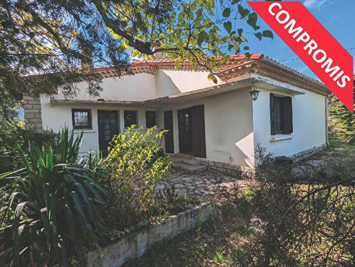 Maison à vendre - Le Vigan - 6 pièces - 4 chambres