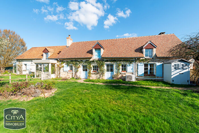 Maison à vendre - Vernoil-le-Fourrier - 8 pièces - 3 chambres