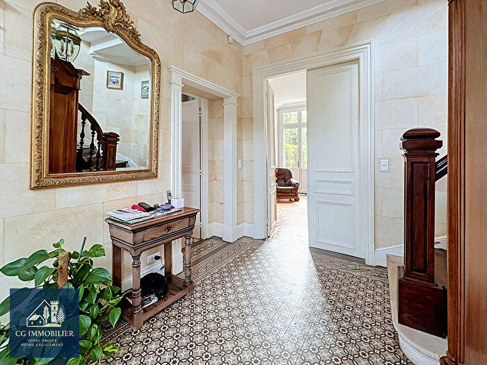 Compiègne, Les Veneurs - Maison 13 pièces à vendre