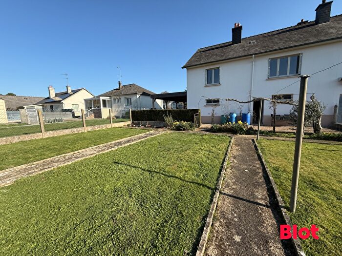 Montreuil-sur-Ille - Maison 5 pièces à vendre