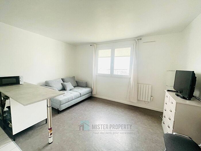 Appartement à louer - Rueil sur Seine-Plaine-Gare, Rueil-Malmaison - 1 pièce