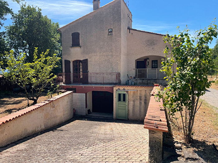 Vinon-sur-Verdon : Maison 7 pièces à vendre