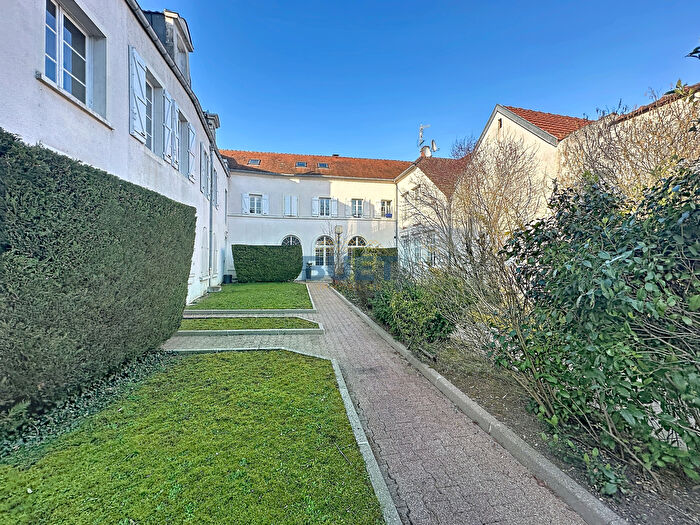 Appartement à vendre - Ahuy - 4 pièces - 3 chambres