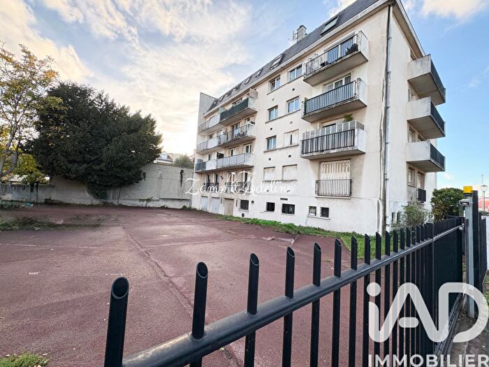 Appartement à vendre - Le Blanc-Mesnil, Eiffel - 2 pièces - 1 chambre