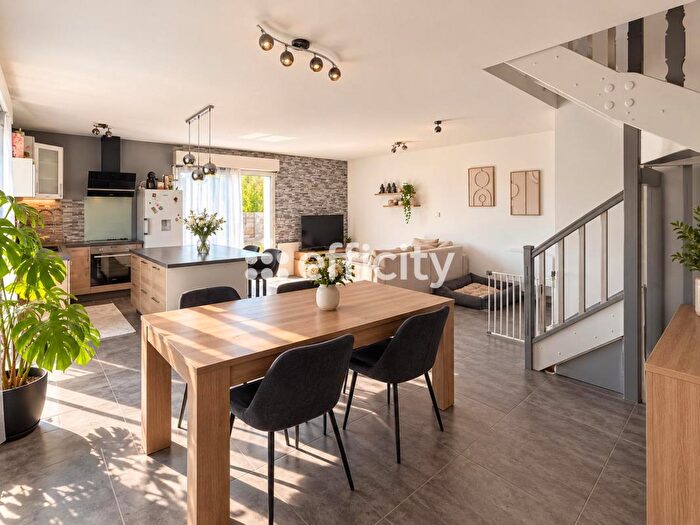 Maison 4 pièces à vendre - Le Chay