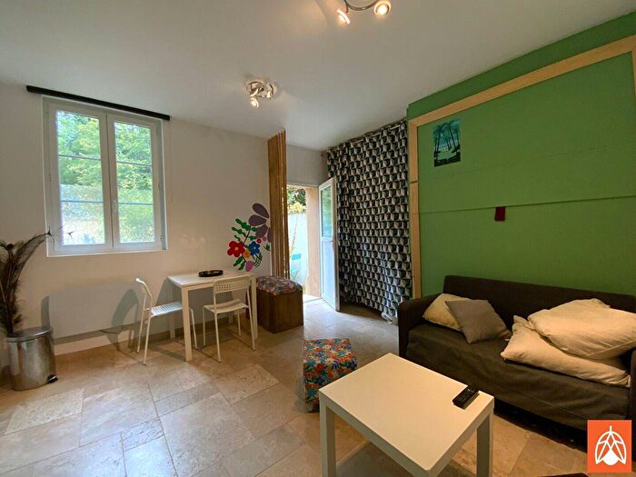 Appartement 1 pièce à louer - Grans