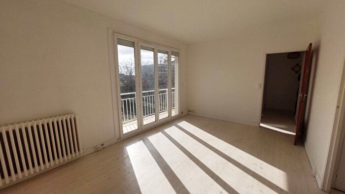 Appartement à louer - La Vaudoire-Centre Ville, Sartrouville - 1 pièce